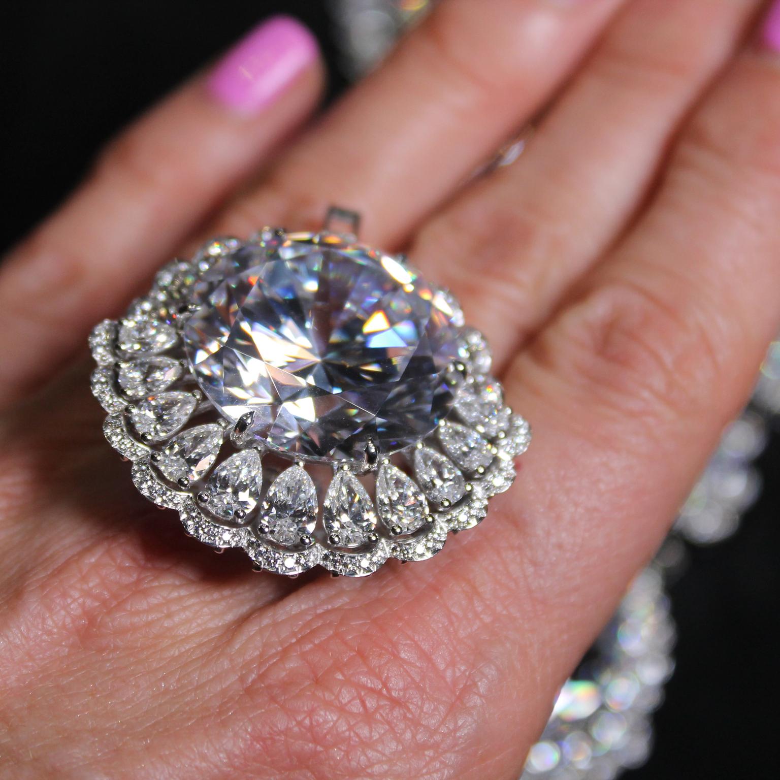 Besch ftigt Verlobt Spotten Jederzeit 50 Cent Diamond Ring