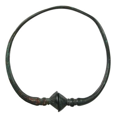 Trending in 2016: torque jewellery | The Jewellery Editor