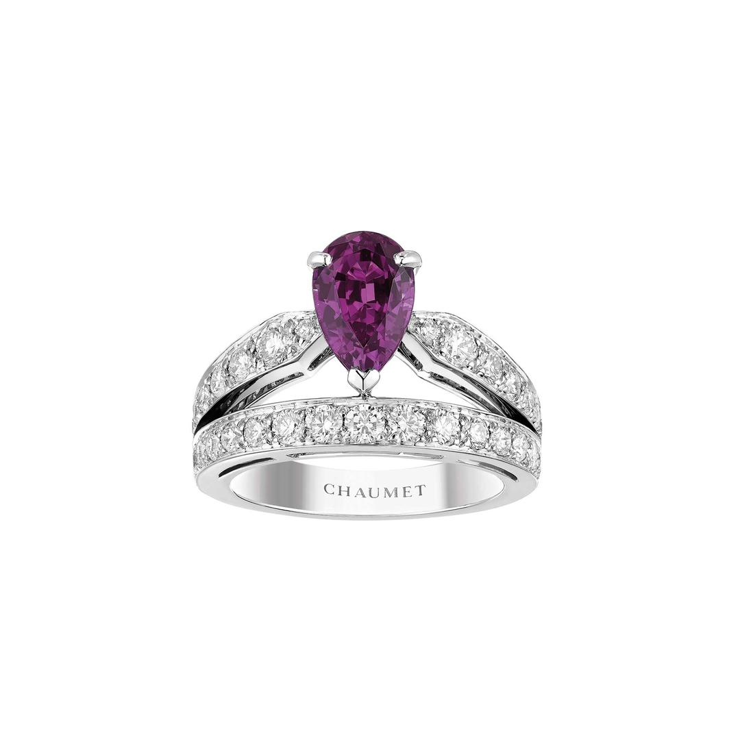 Joséphine violet sapphire ring in platinum | Chaumet | The Jewellery Editor