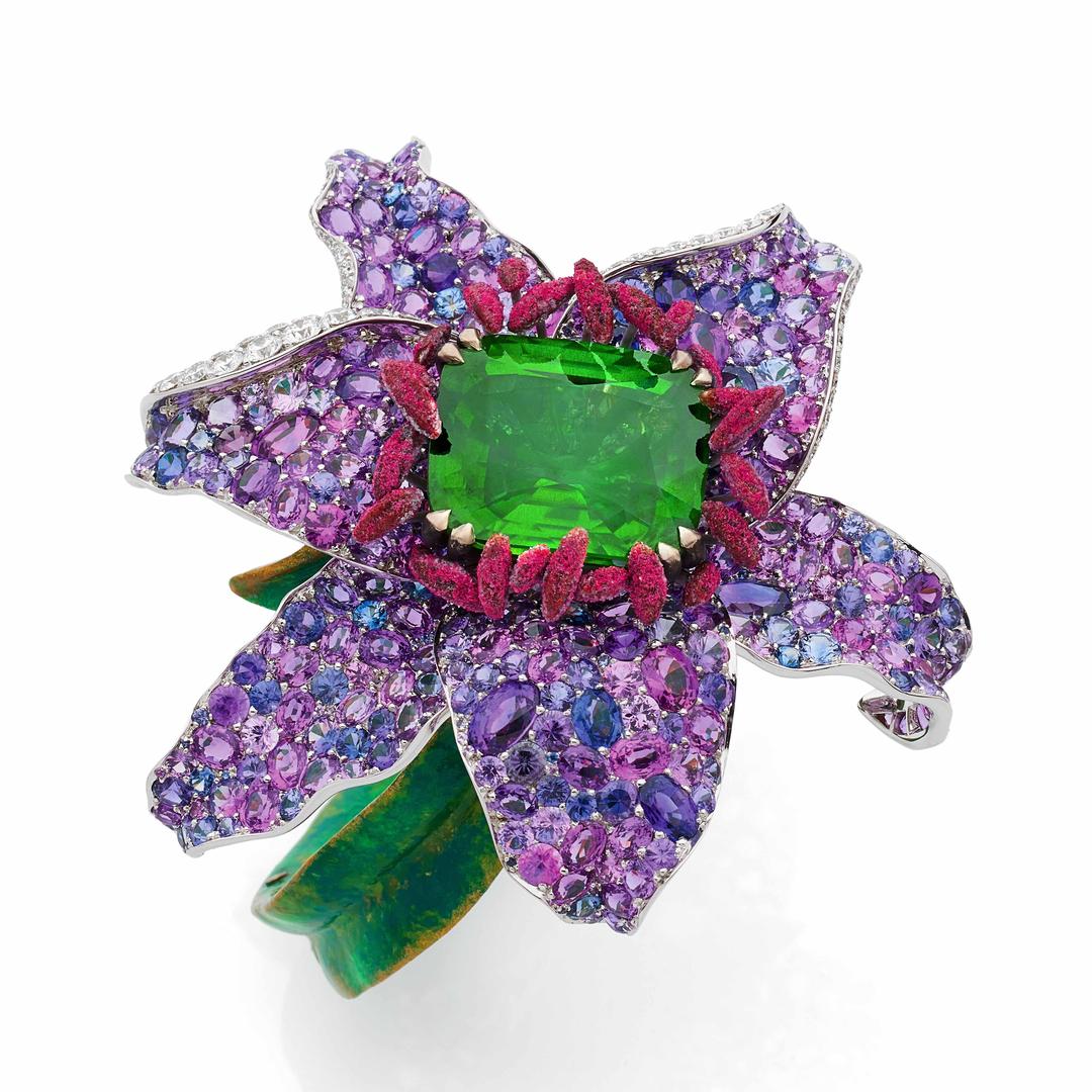 Enchanted Lily bangle by Anna Hu | Anna Hu | The Jewellery Editor