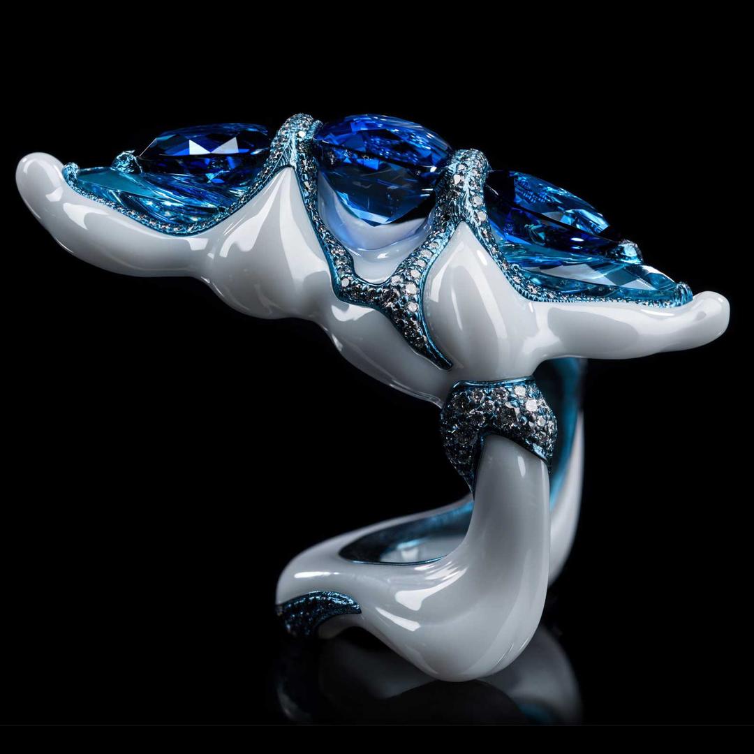 Wallace Chan presents new porcelain jewels at Christies | The Jewellery ...