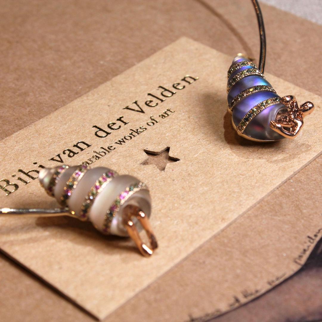 Sea Creatures Shell choker | Bibi van der Velden | The Jewellery Editor