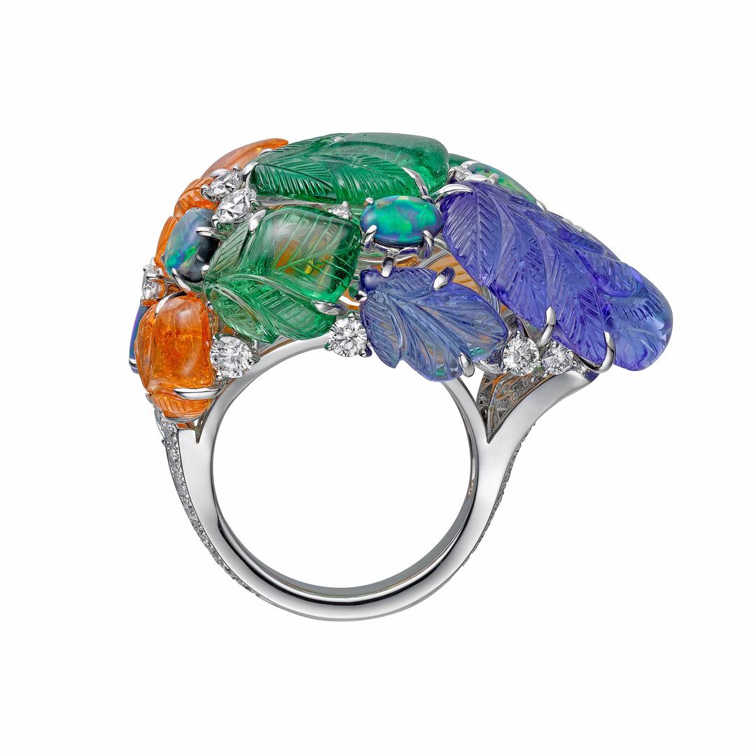 Gemstone carving: creating an artwork in jewels | The Jewellery Editor