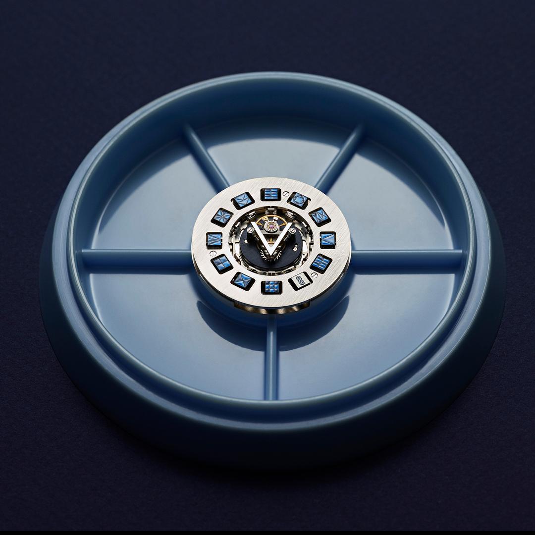 Escale Spin Time Blue watch | Louis Vuitton | The Jewellery Editor