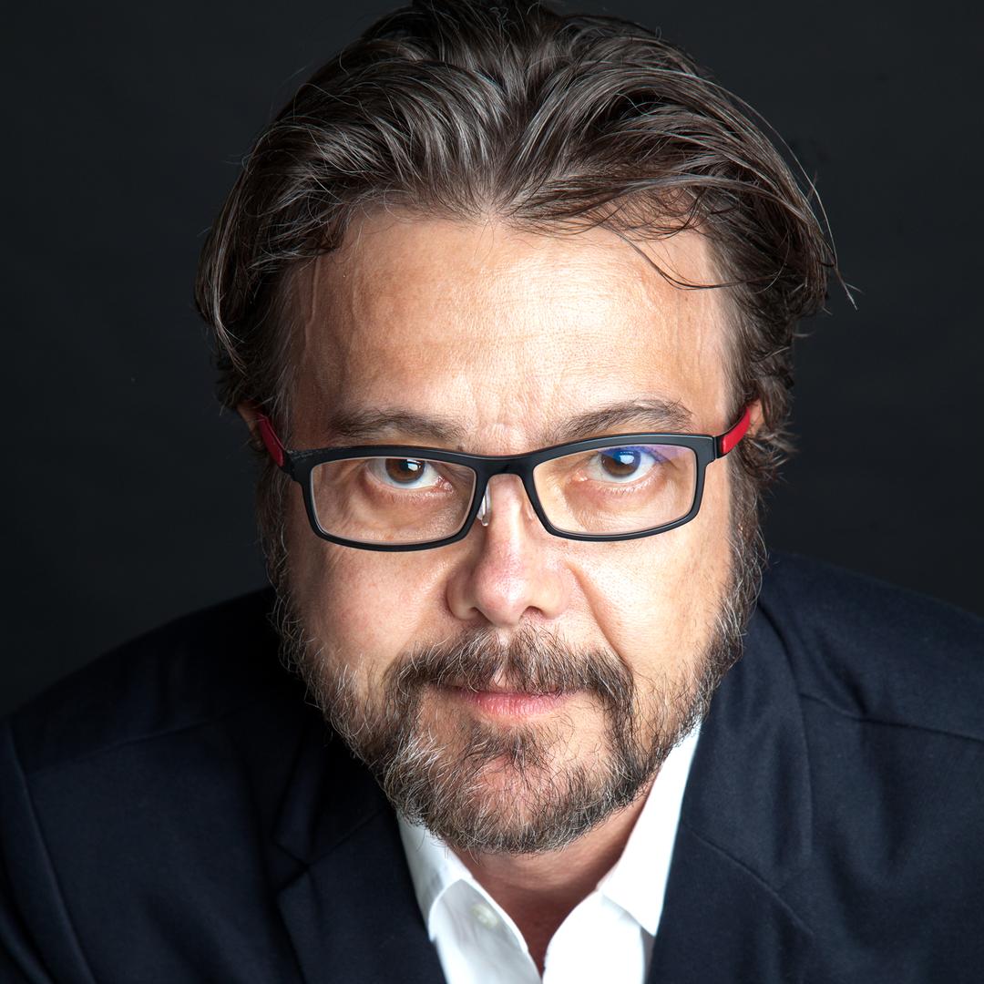 Moritz Glik | The Jewellery Editor