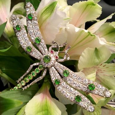 Express yourself: the meaning of hand motifs in antique jewellery | The ...