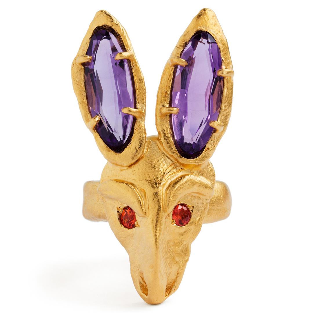Silent Walker gold and amethyst ring | Oraïk | The Jewellery Editor