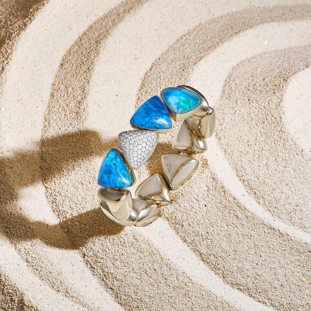 Vhernier Freccia exclusive jewels at Dubai Mall opening | The Jewellery ...