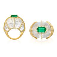 Illusion emerald ring with white quartz and diamonds | Amsterdam Sauer | The Jewellery Editor