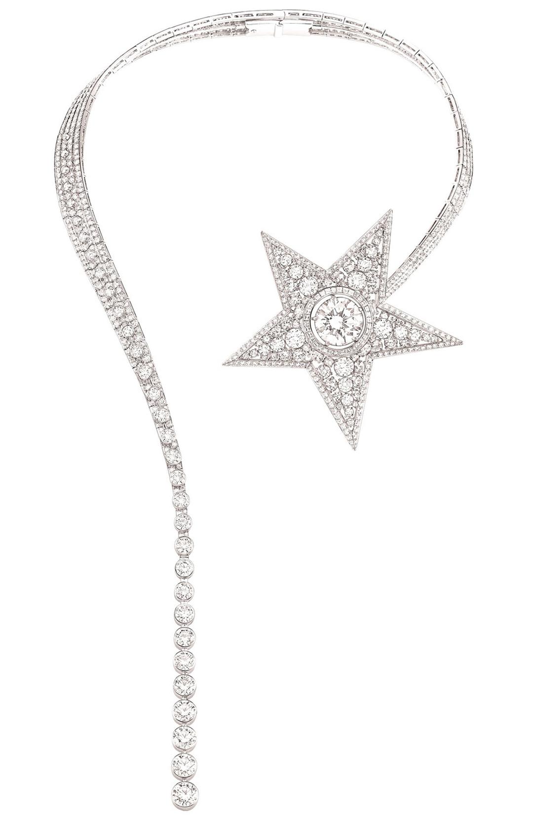 Original Pathé footage of Gabrielle Chanel's 1932 Bijoux de Diamants ...