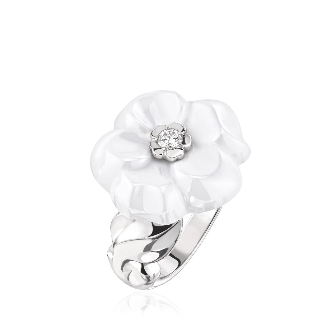 large ring in white ceramic | Chanel | The Jewellery Editor