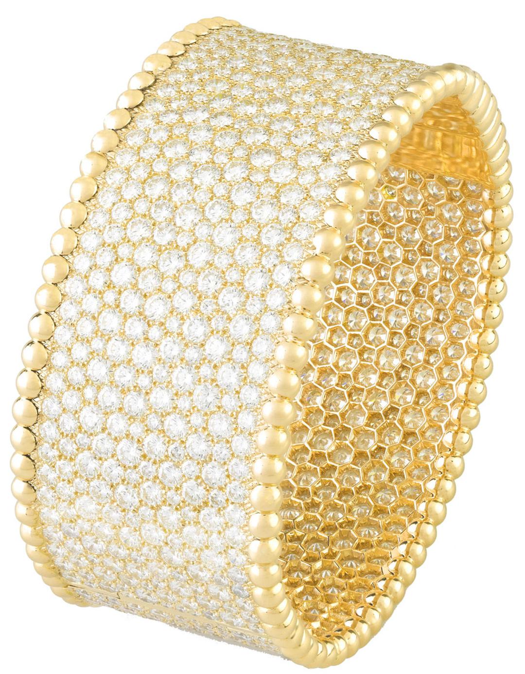 New Perlee jewels from Van Cleef and Arpels shine in yellow gold | The ...