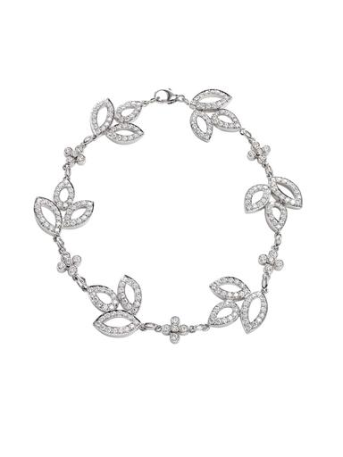 The famous Harry Winston Cluster design has evolved over the decades ...