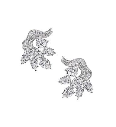 The famous Harry Winston Cluster design has evolved over the decades ...