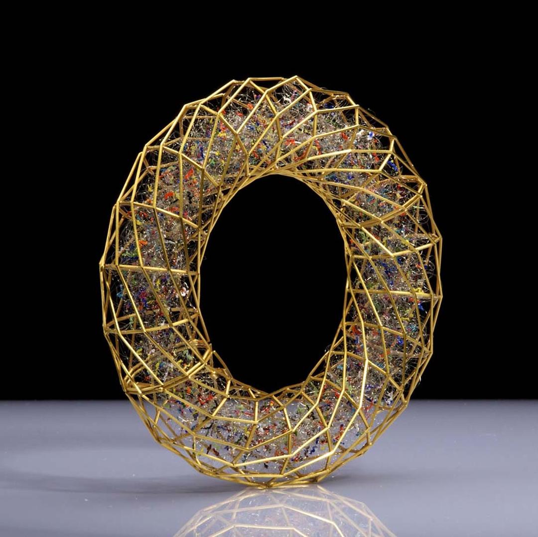 Giovanni Corvaja: ethereal objects spun from threads of precious metal ...